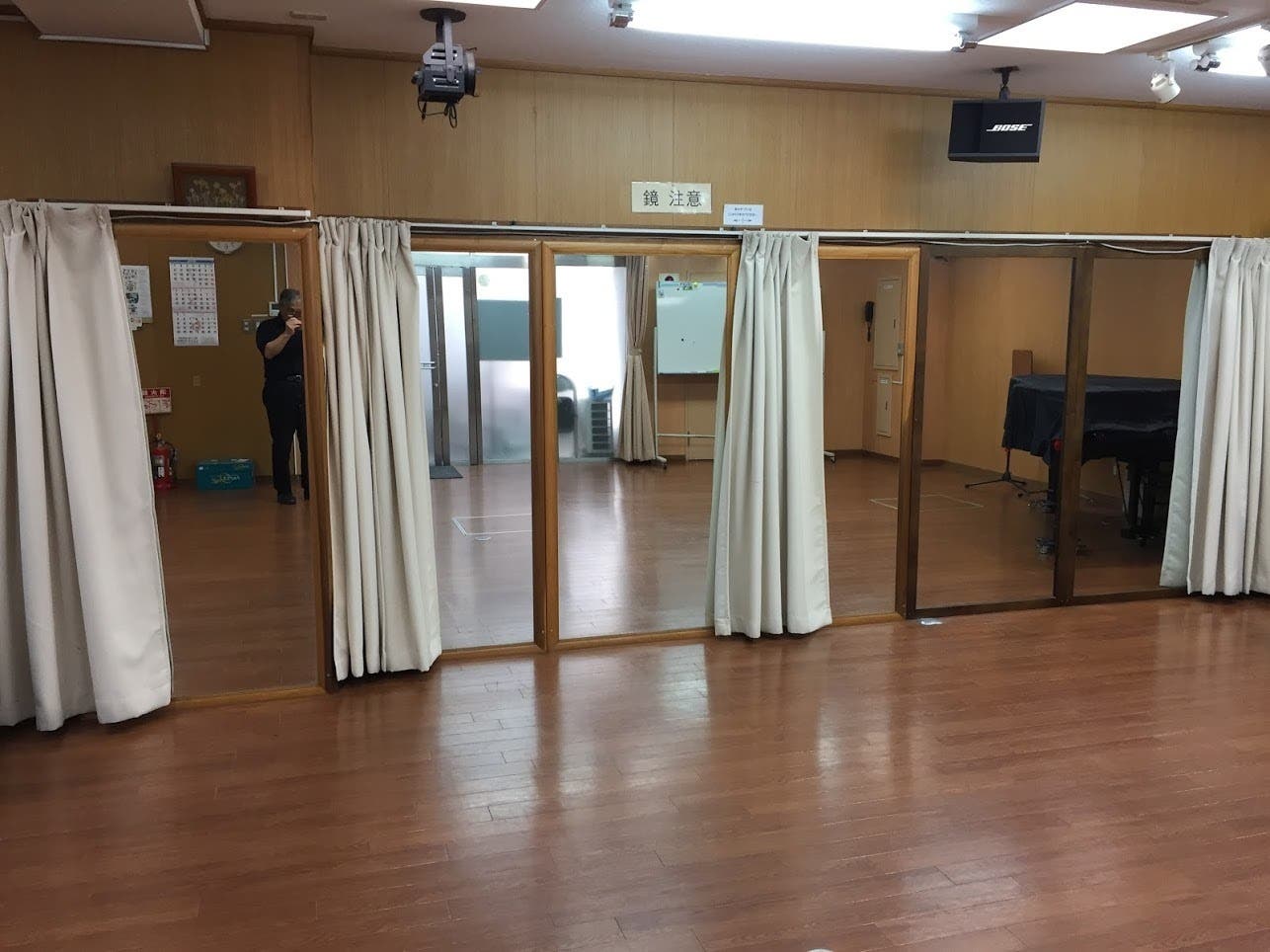 貸しホール・合唱練習・楽器練習・小音楽会・ダンス等に最適の写真8