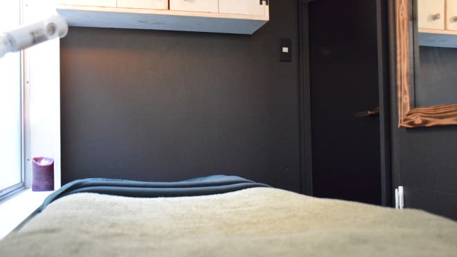 フリーランス シェアサロン UZI 銀座店 個室smart ★フェイシャル・まつ毛・マツエクの写真1