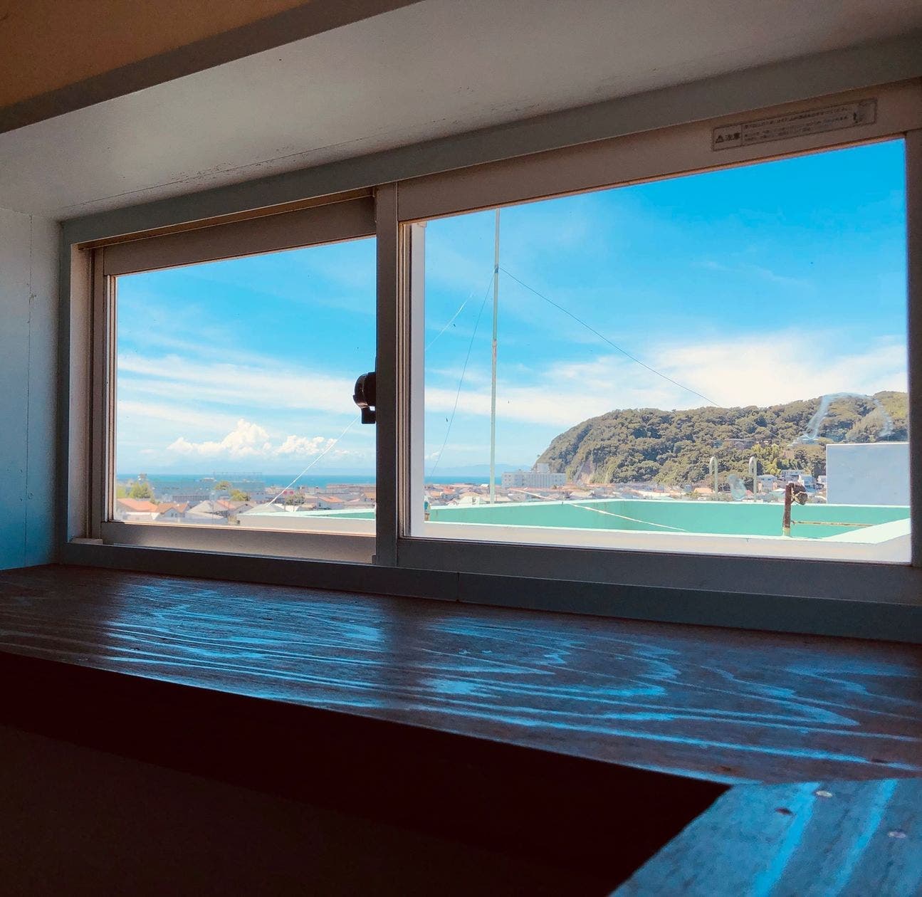 リモートワークもバーもカフェも教室もBBQも撮影もできるキッチン付き海見え秘密基地の写真11