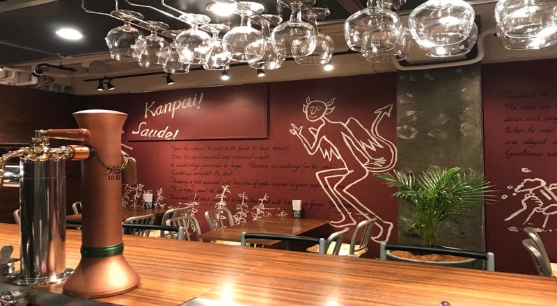 オシャレなカフェバーで、パーティ・ミーティング・撮影などに！