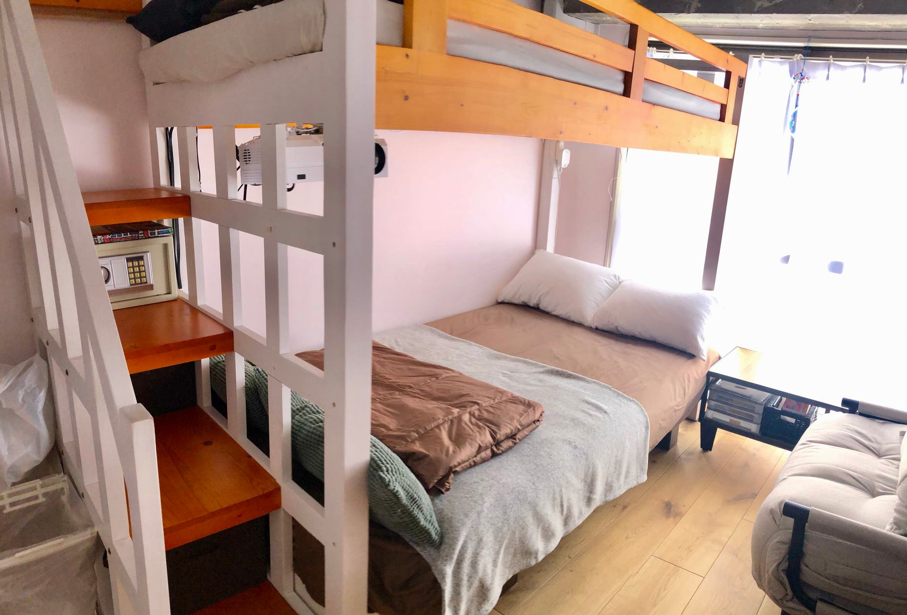 東新宿駅3分、新宿御苑駅5分のマンションの一室に需要ありますか？の写真19