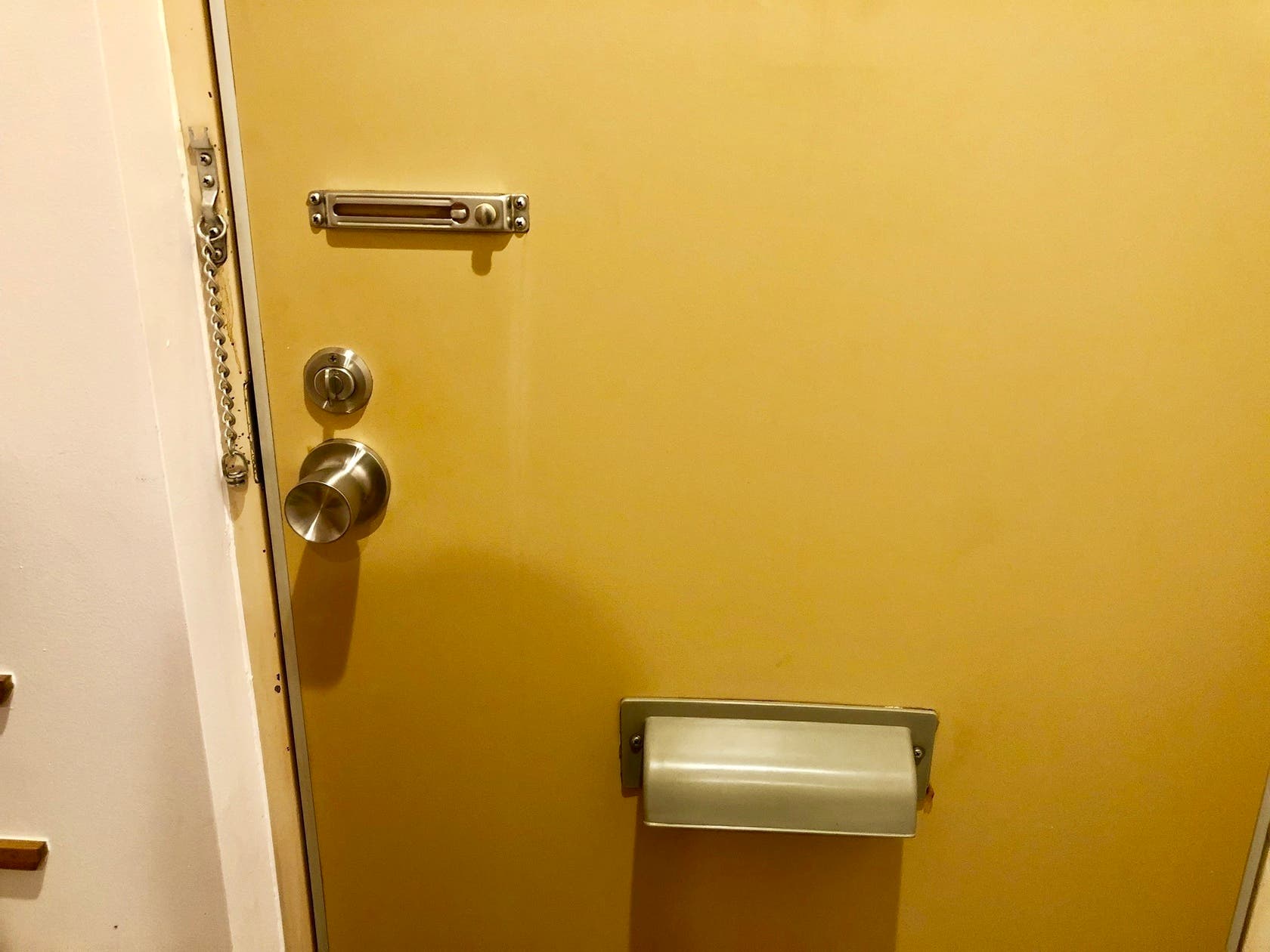 東新宿駅3分、新宿御苑駅5分のマンションの一室に需要ありますか？の写真21