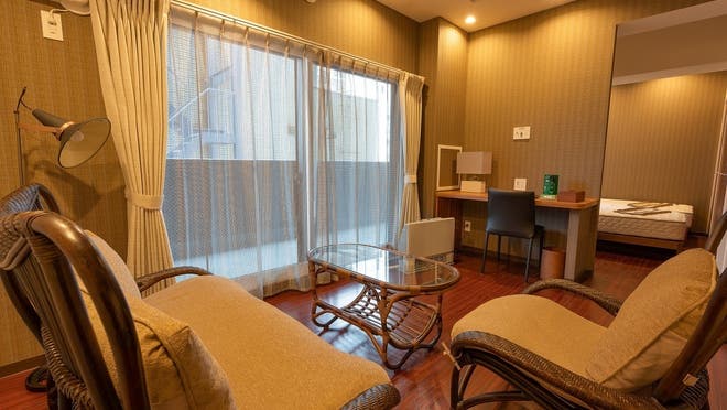 キッチン付きスペース!茶話会・女子会・撮影会・コワーキングスペース利用などに!の写真5