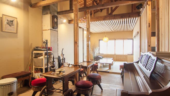 【菊水・学園前駅近】和室とバーカウンター|生ピアノPA完備|撮影・ライブOKの写真1