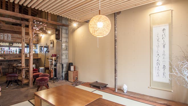 【菊水・学園前駅近】和室とバーカウンター|生ピアノPA完備|撮影・ライブOKの写真2