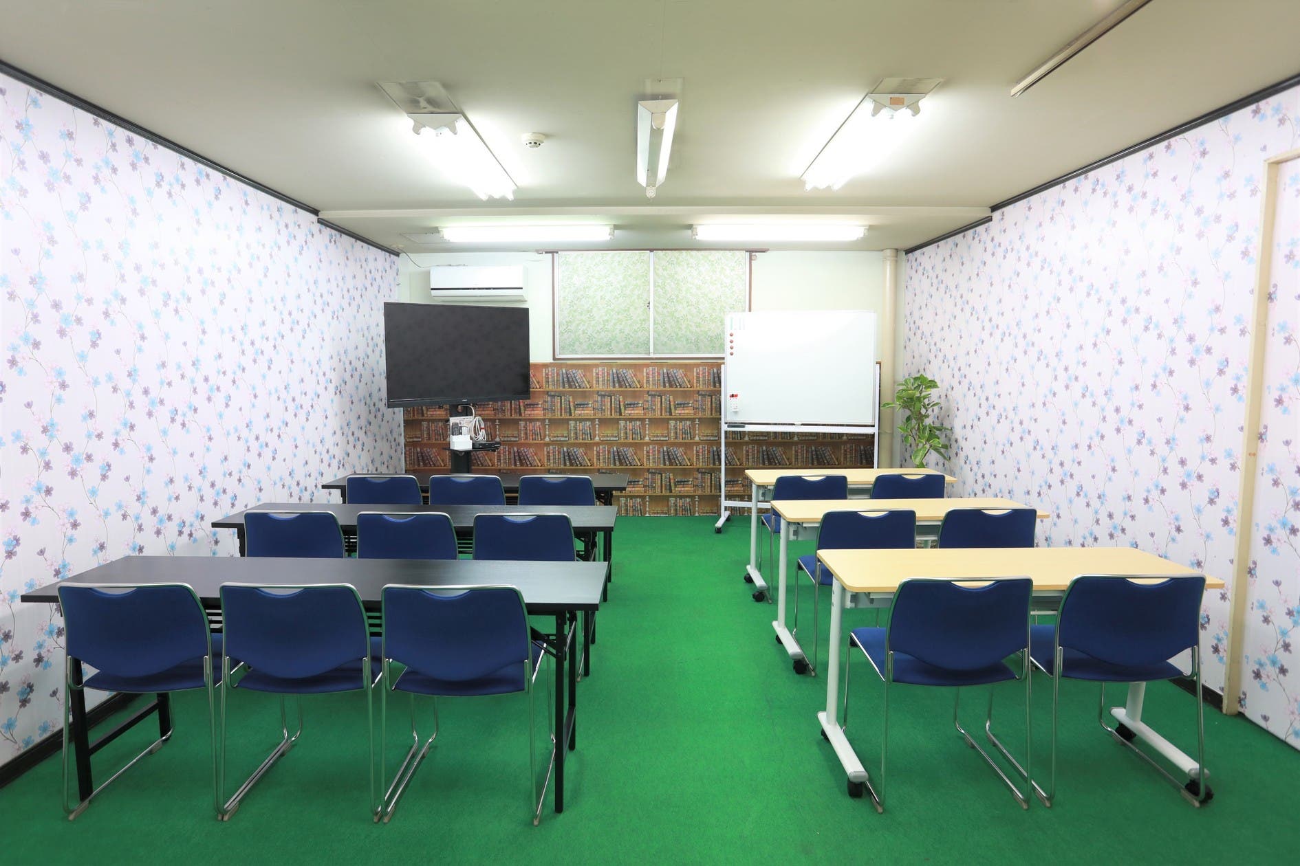 【京都・西院駅前キョウシン】駅から徒歩１分の超近場！　２０名収容可能で会議から騒げる楽器演奏やダンスにも使用可能の写真10