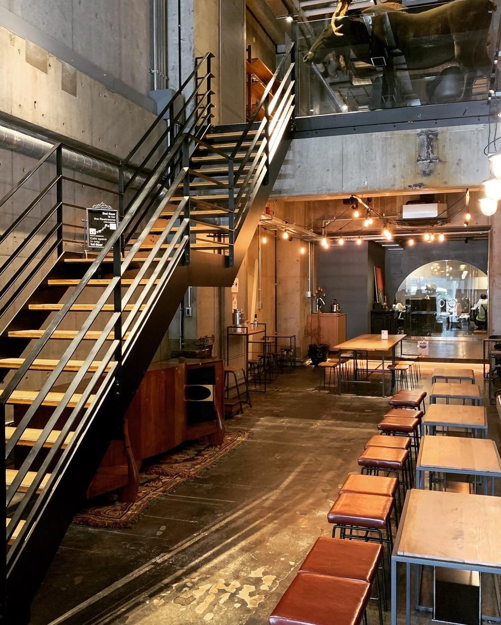 【 シアタースプラウト 】お洒落な映画館/最大30名収容/本格音響機材/ 高性能プロジェクター完備の写真8