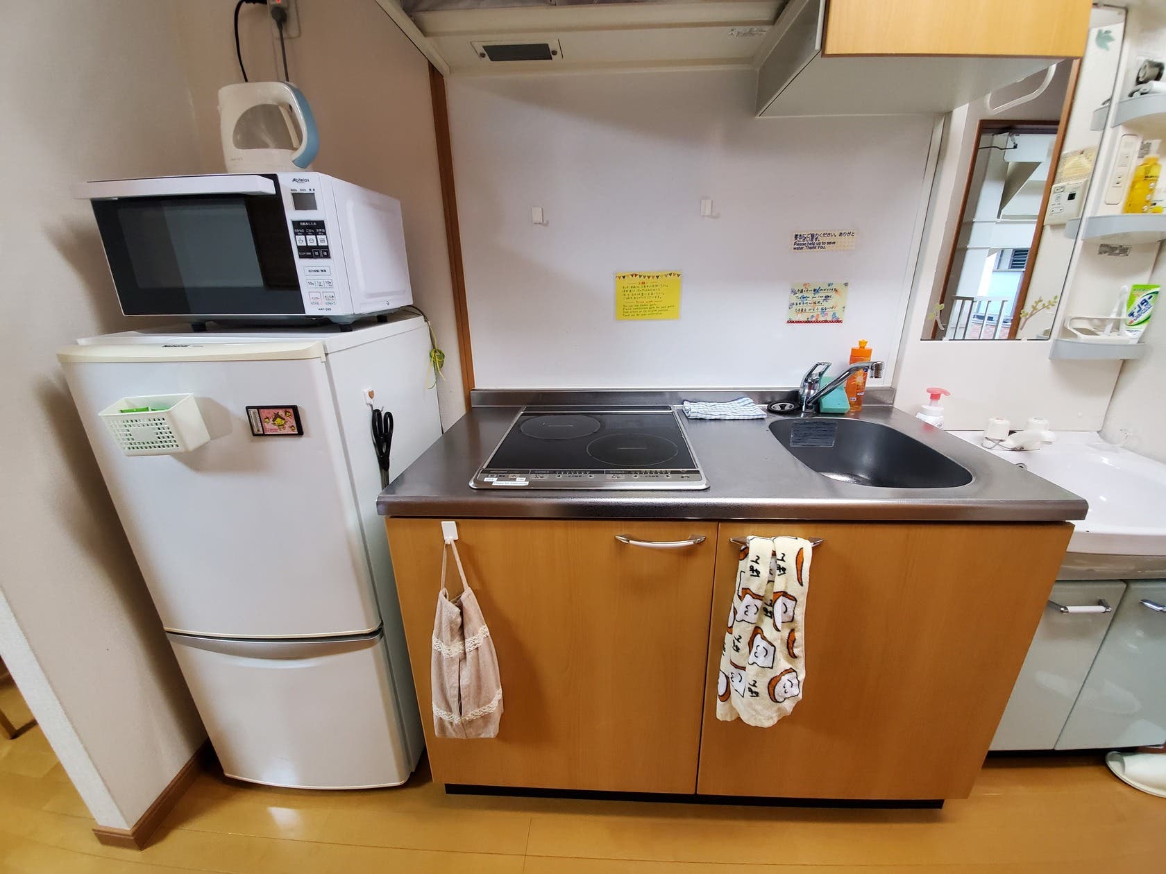 キッチン付きスペース２０１号室☆ソニー65型大画面TV☆お家デート☆映画☆パーティーなどの写真10