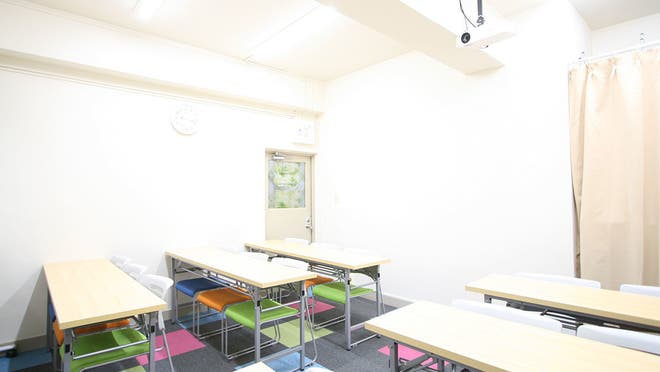 【秋葉原駅徒歩2分!同規模でダントツ最安!】20名利用可!プロジェクター・WiFi全て無料!ふれあい貸し会議室 秋葉原No21の写真6