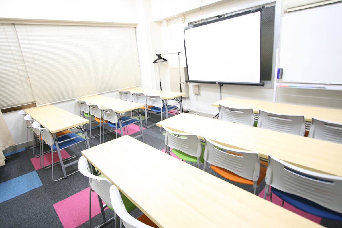 【秋葉原駅徒歩2分！同規模でダントツ最安！】20名利用可！プロジェクター・WiFi全て無料！ふれあい貸し会議室 秋葉原No21の写真7