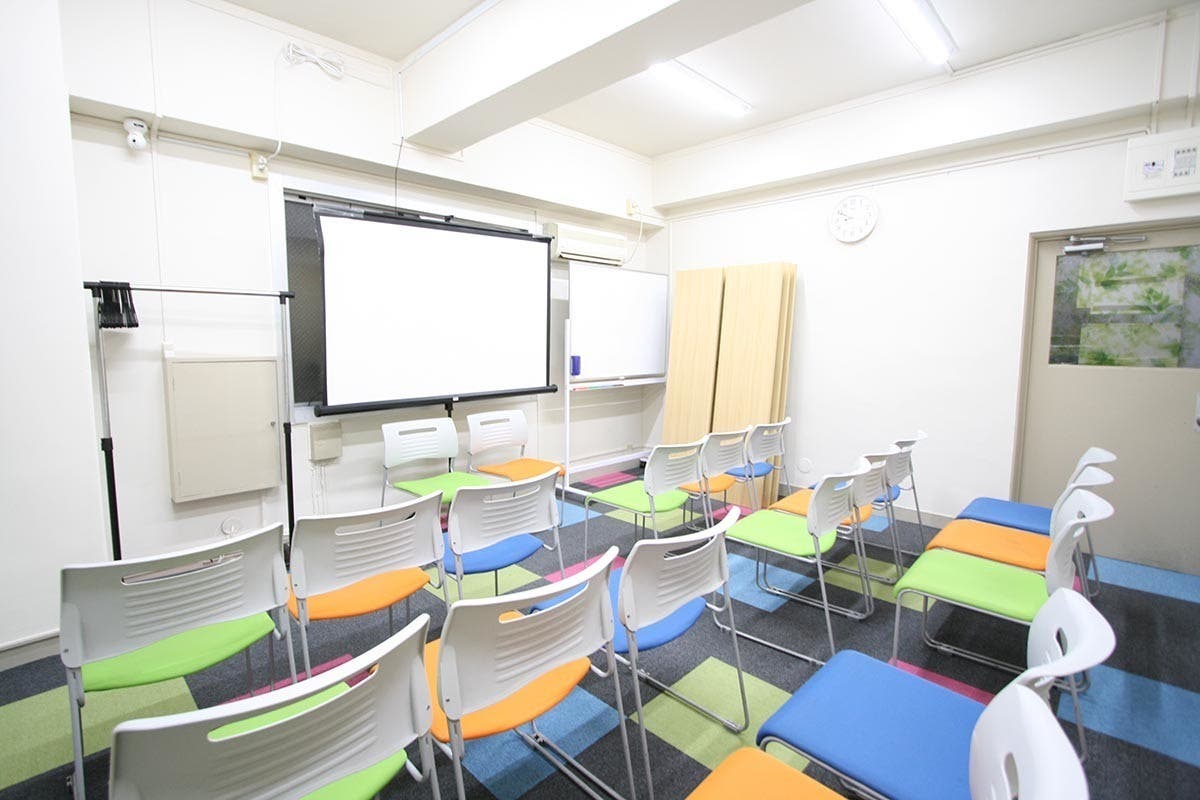 【秋葉原駅徒歩2分！同規模でダントツ最安！】20名利用可！プロジェクター・WiFi全て無料！ふれあい貸し会議室 秋葉原No21の写真12