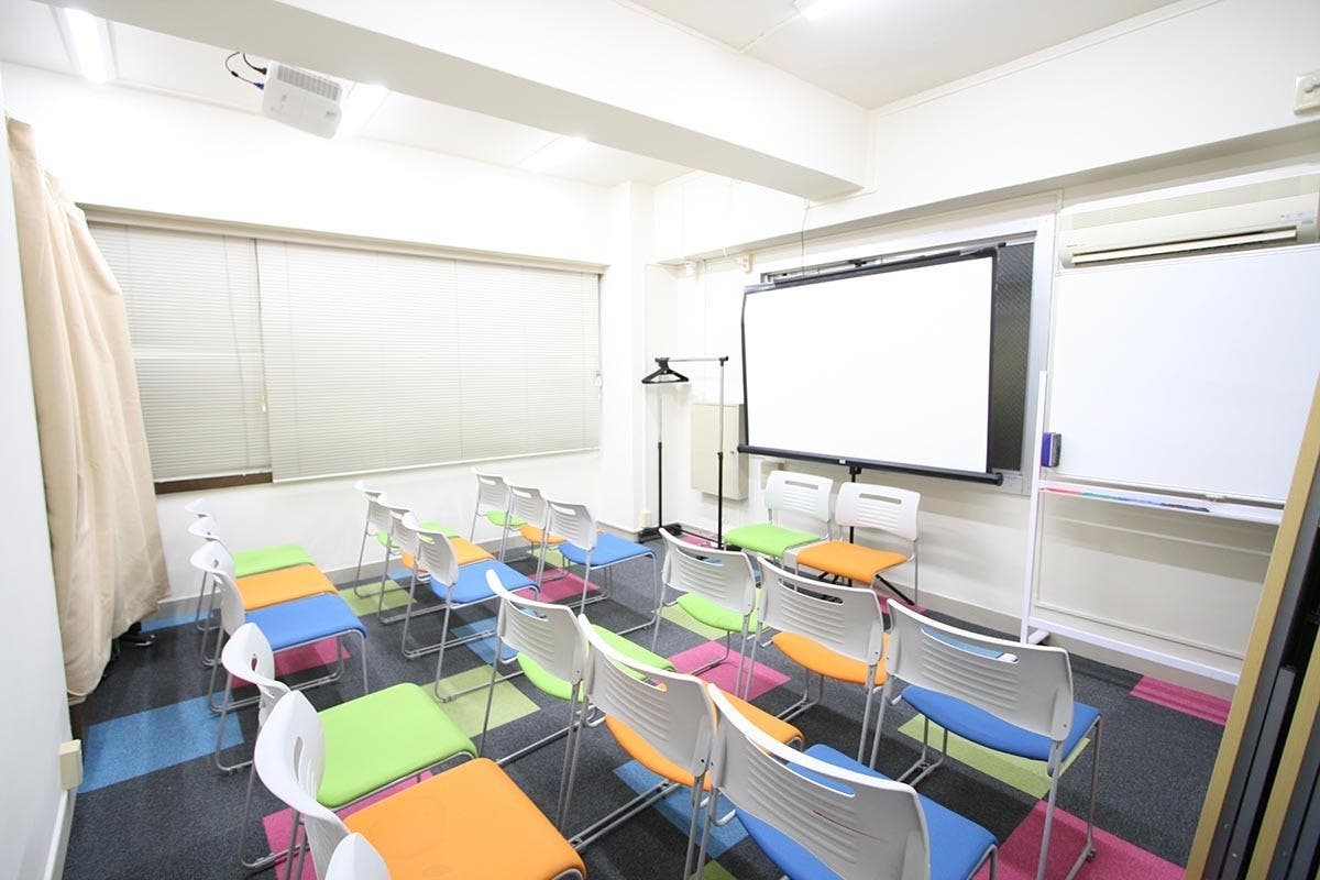 【秋葉原駅徒歩2分！同規模でダントツ最安！】20名利用可！プロジェクター・WiFi全て無料！ふれあい貸し会議室 秋葉原No21の写真14