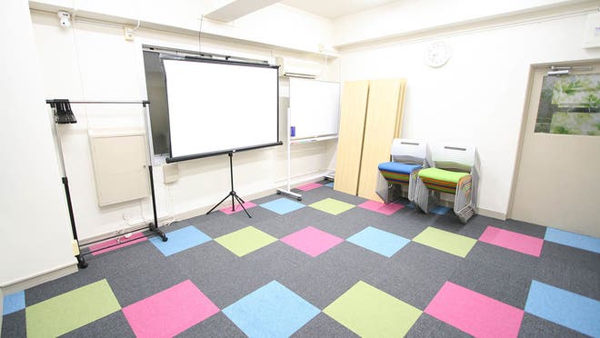【秋葉原駅徒歩2分!同規模でダントツ最安!】20名利用可!プロジェクター・WiFi全て無料!ふれあい貸し会議室 秋葉原No21の写真8