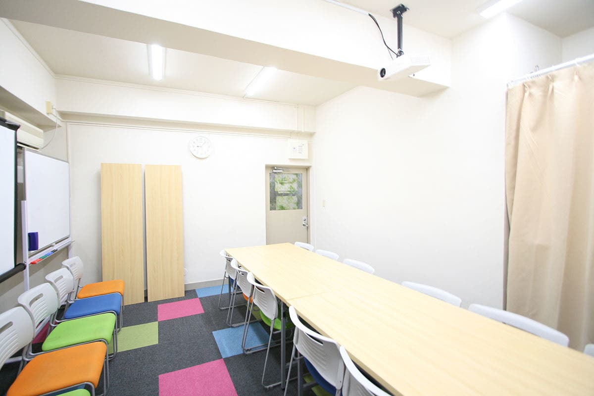 【秋葉原駅徒歩2分！同規模でダントツ最安！】20名利用可！プロジェクター・WiFi全て無料！ふれあい貸し会議室 秋葉原No21の写真20