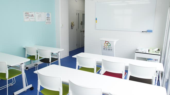 【旭橋駅徒歩3分】定員17+α名!プロジェクター含む備品・高速Wi-Fi無料!泉崎502会議室の写真2