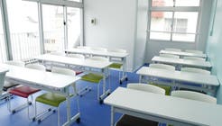 【旭橋駅徒歩3分】定員17+α名!プロジェクター含む備品・高速Wi-Fi無料!泉崎502会議室の写真4