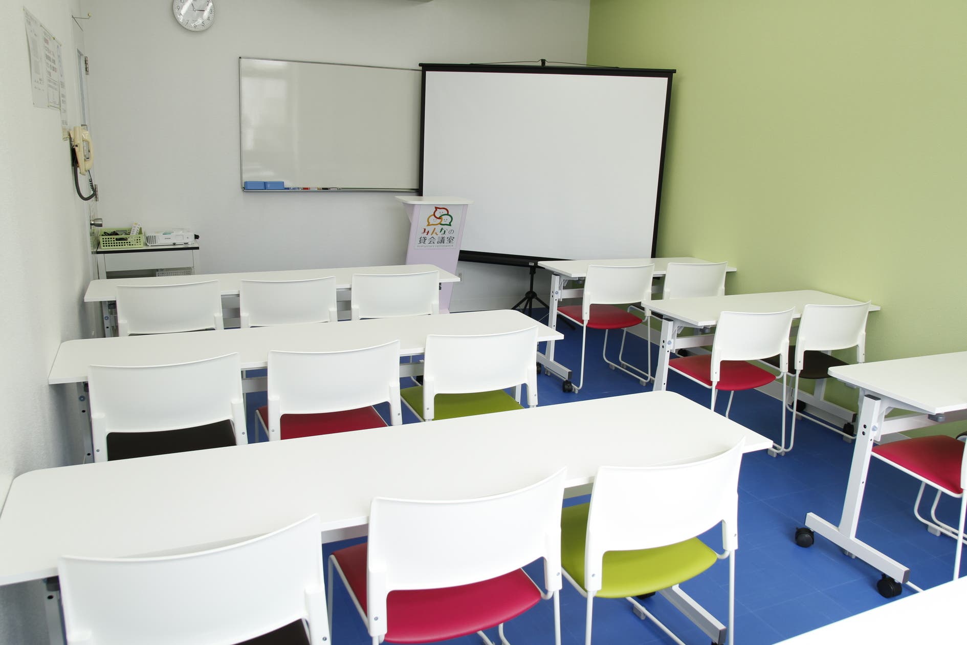 【旭橋駅徒歩3分】定員20+α名！プロジェクター含む備品・高速Wi-Fi無料！泉崎601会議室の写真6