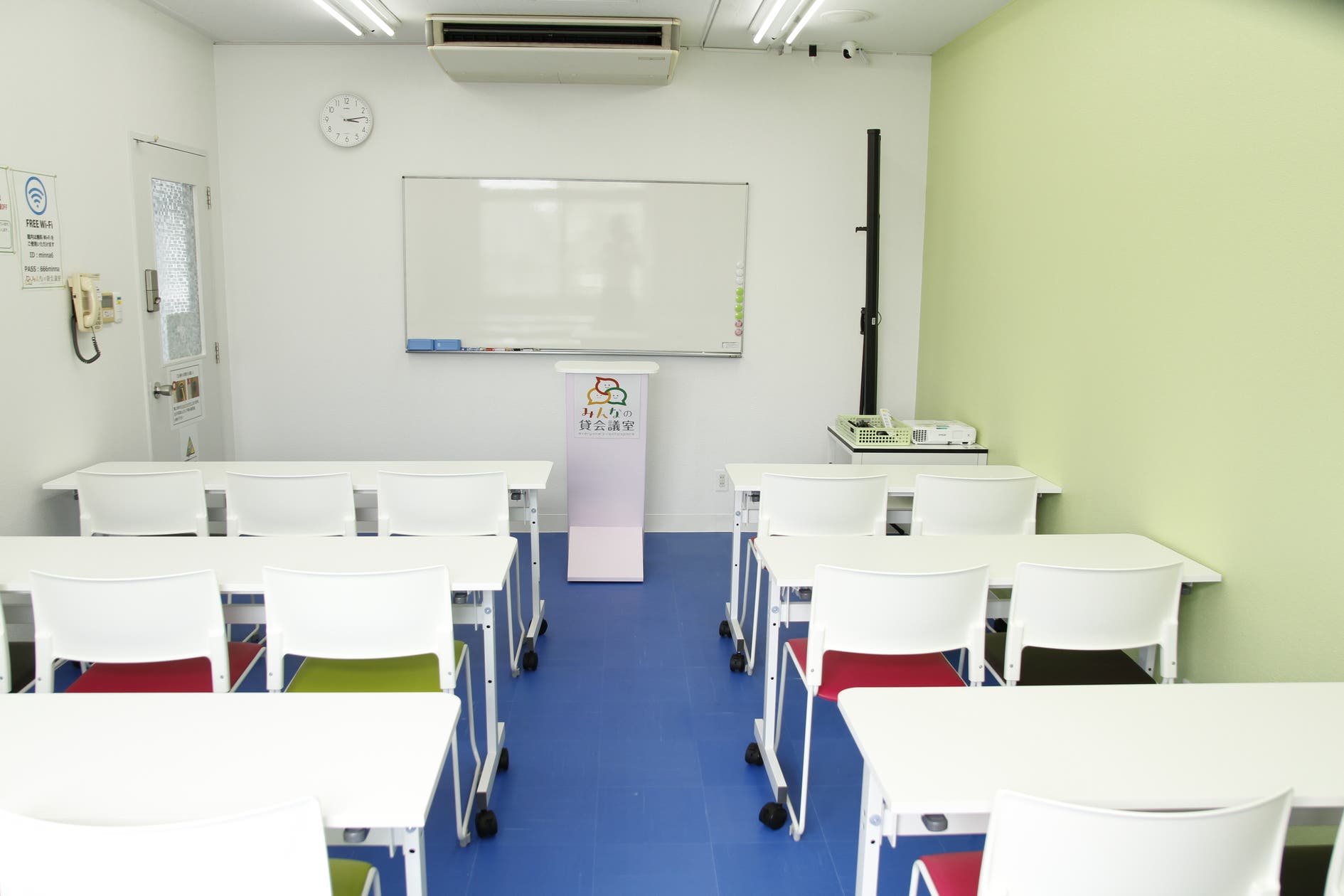 【旭橋駅徒歩3分】定員20+α名！プロジェクター含む備品・高速Wi-Fi無料！泉崎601会議室の写真10