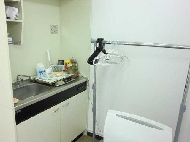 【新宿新南口改札1分】☆期間限定爆安キャンペーン開催中☆ひまわり会議室☆ゆったりとした会議室☆大型モニター土足OK！の写真7