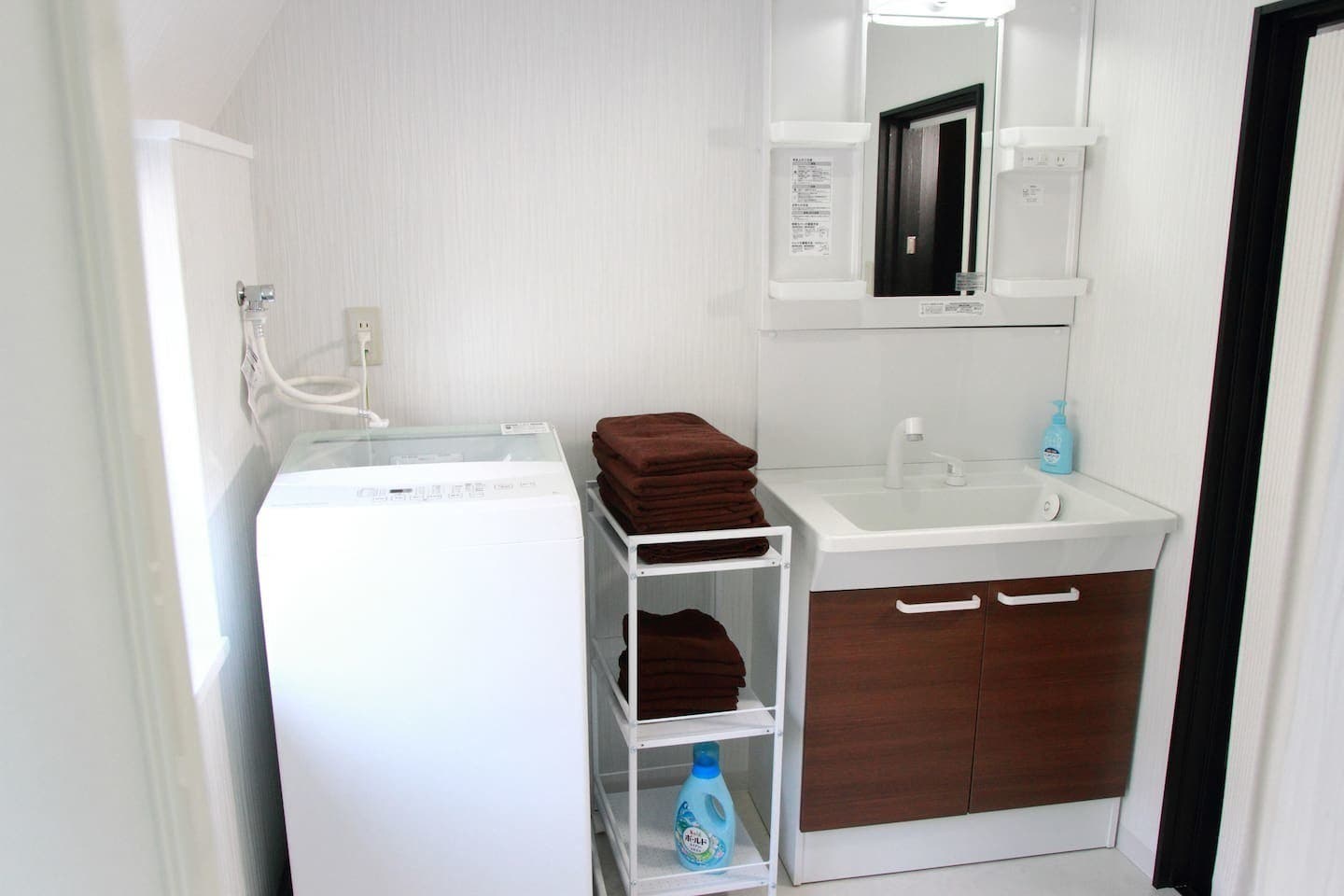 Fuji Suite 601【完全個室・毎回清掃】鍋パ/送別会/歓迎会/誕生日会/女子会/コスプレ/撮影/パーティー/かわいいの写真16