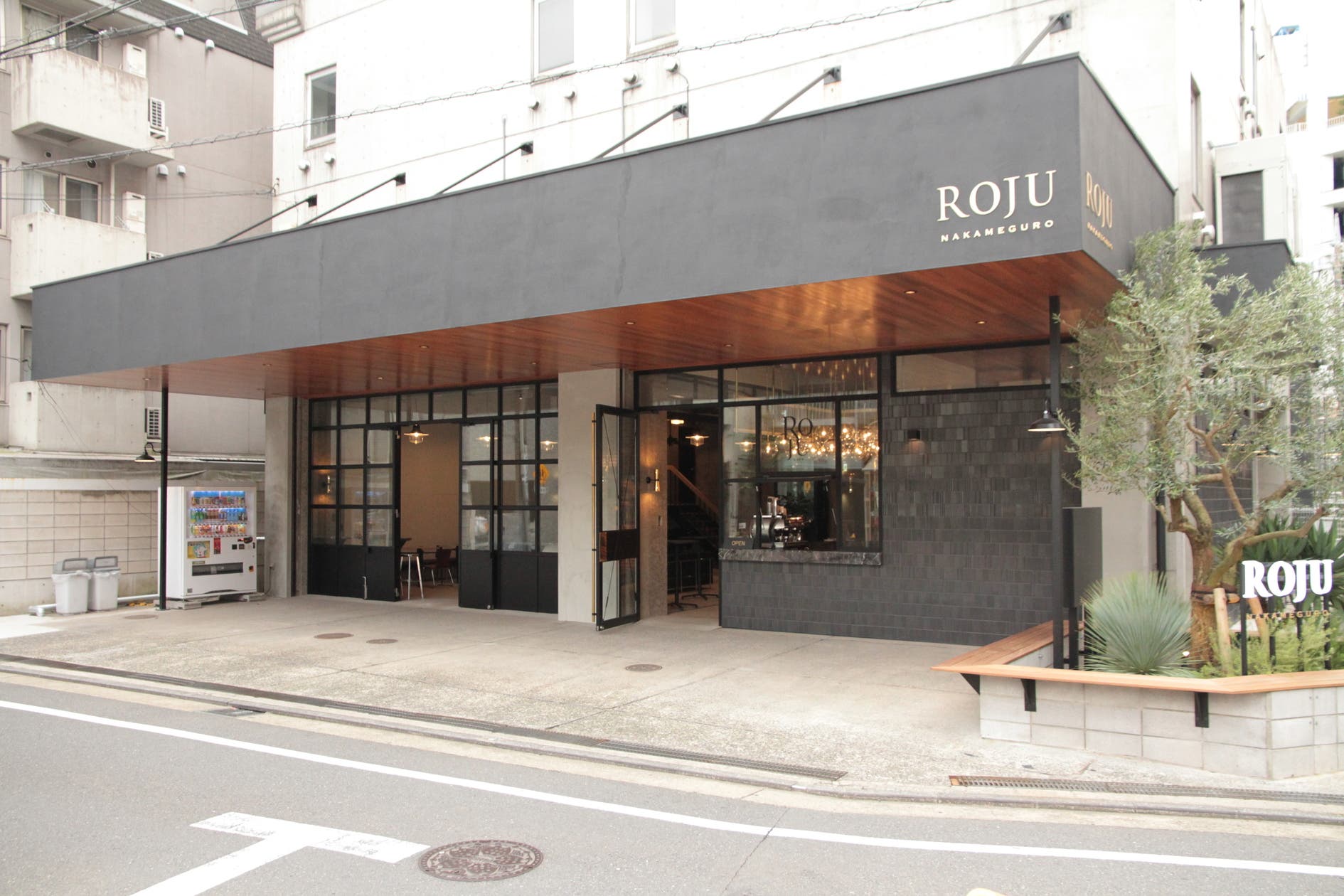 【中目黒駅】から徒歩６分、開場広さ１００㎡、100人収容可能（撮影・セミナー・展示会・パーティーなどに）の写真15