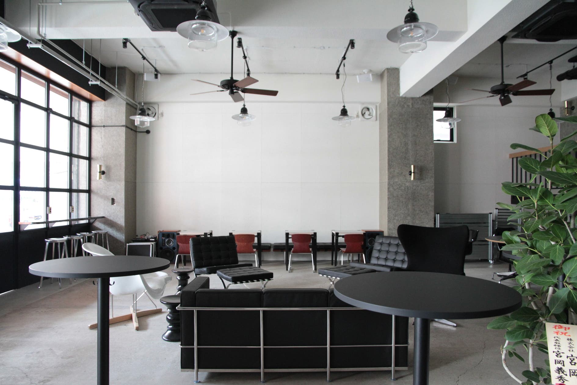 【中目黒駅】から徒歩６分、開場広さ１００㎡、100人収容可能（撮影・セミナー・展示会・パーティーなどに）の写真17