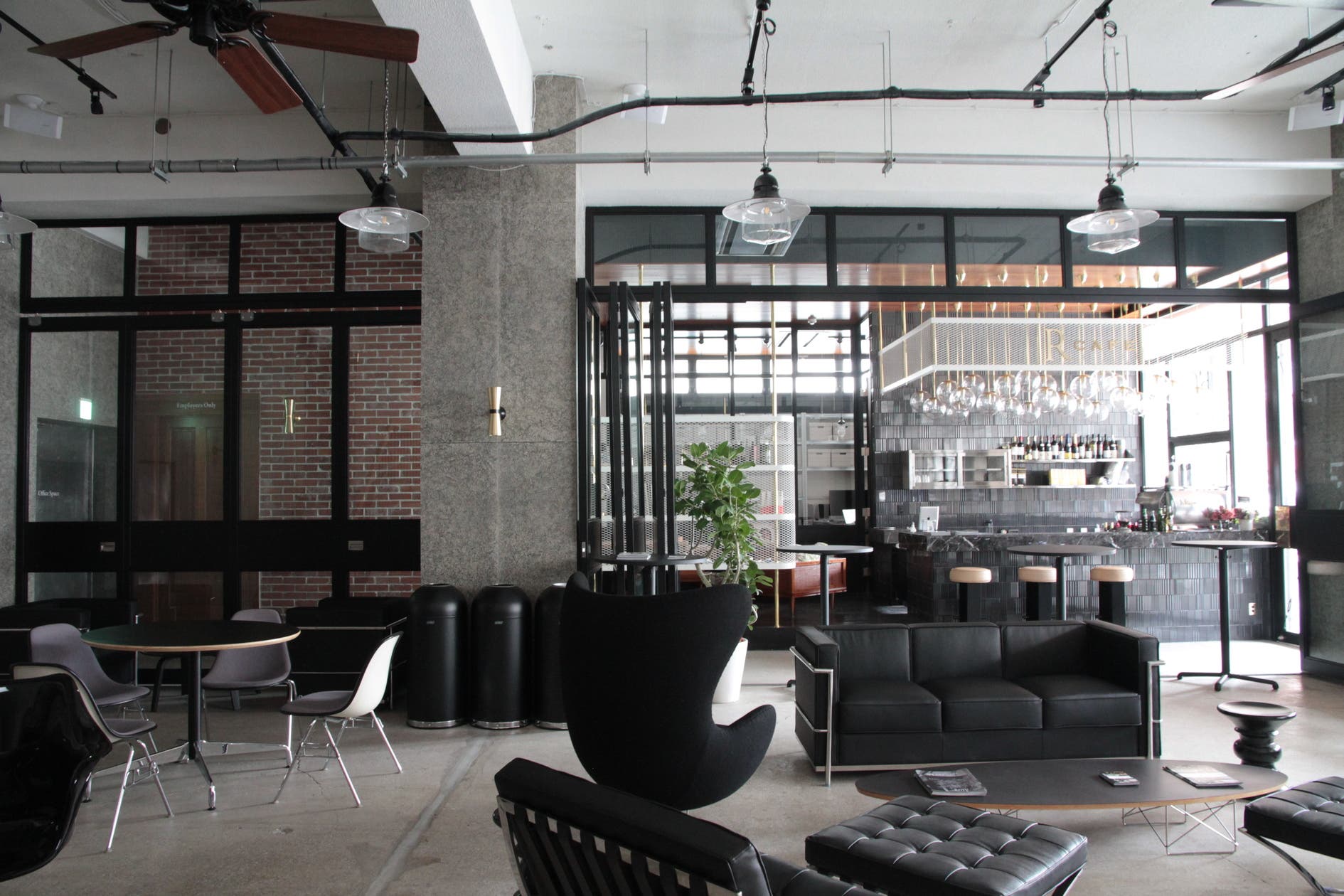 【中目黒駅】から徒歩６分、開場広さ１００㎡、100人収容可能（撮影・セミナー・展示会・パーティーなどに）の写真18