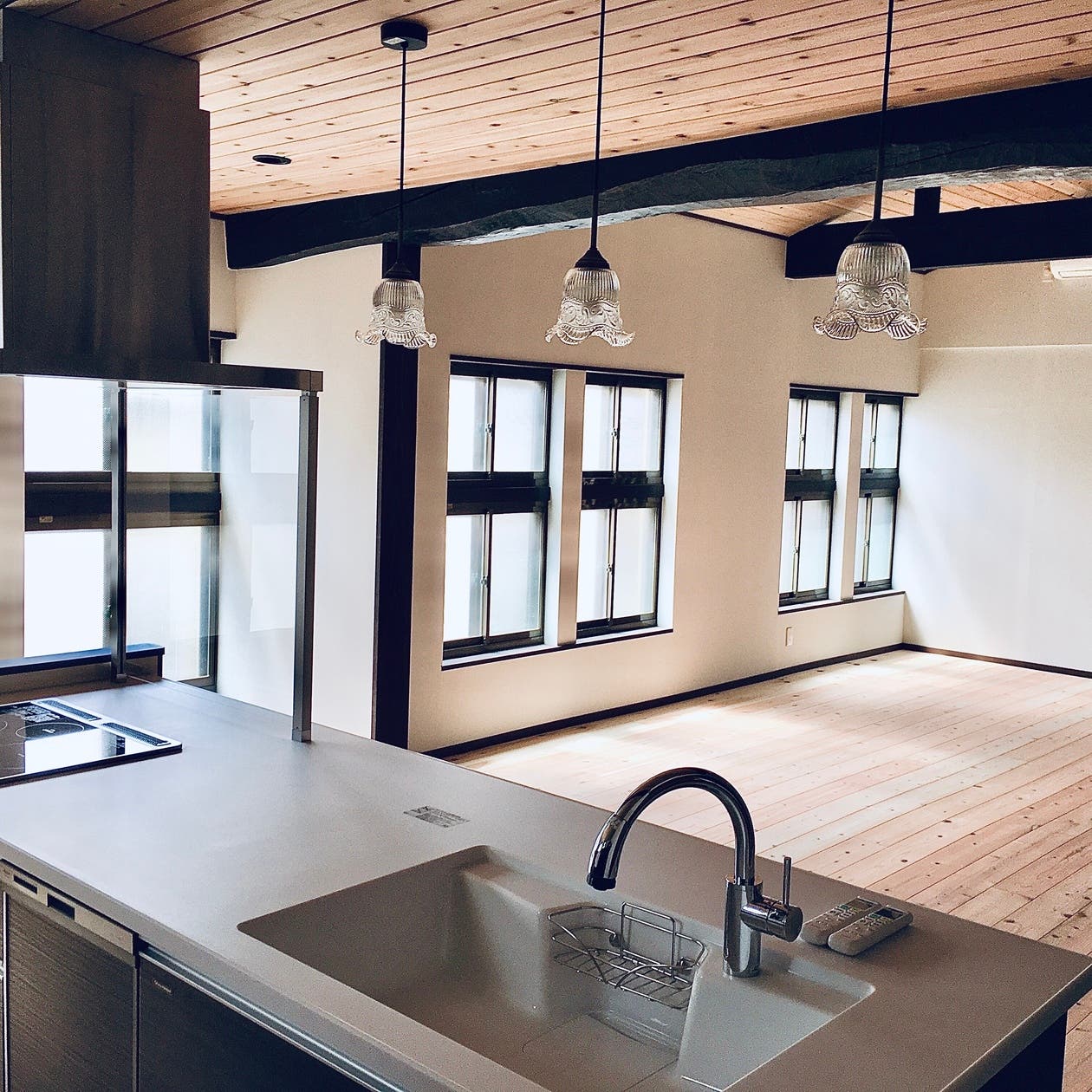 [古民家スペース]築190年以上の古民家/リノベーション/アイランドキッチン/撮影にの写真4