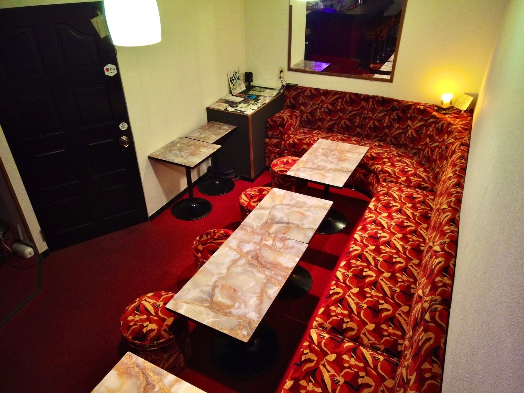 音楽スピーカー(JBL CHARGE3 Bluetooth搭載)の画像1