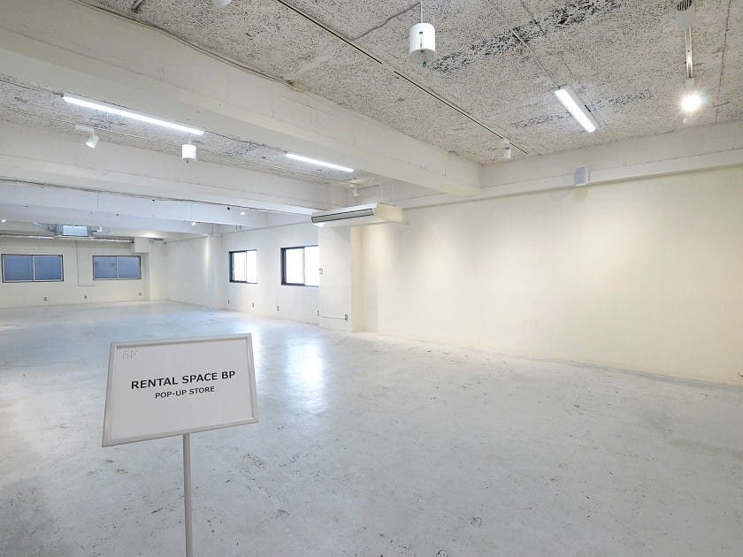 【5F-502】「御堂筋」から西に一筋入った、心斎橋駅、本町駅すぐのレンタルスペース。【大阪市中央区】の写真7