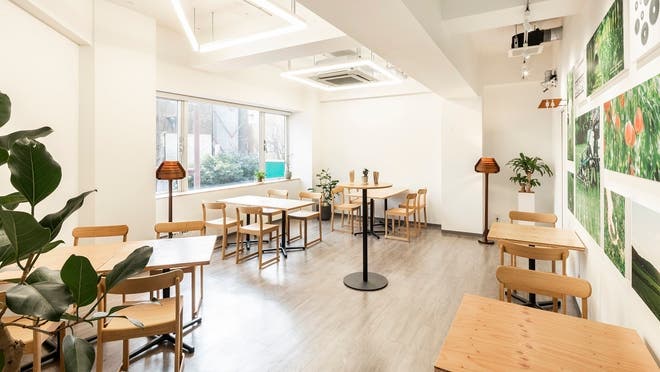 【OREC green lab 福岡】赤坂駅徒歩10秒!最大着席30席/無料什器多数/カフェ併設の写真1