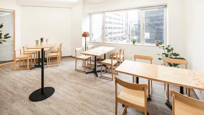 【OREC green lab 福岡】赤坂駅徒歩10秒!最大着席30席/無料什器多数/カフェ併設の写真2