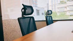 《六本木ヒルズ徒歩1分》2~5名個室オフィス◆コワーキングスペース◆Wi-fi・電源・ホワイトボード・完全個室・テレワークにの写真3