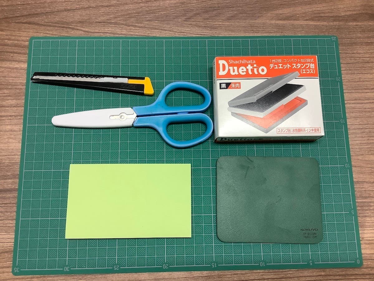 ６名用小会議室　星乃会議室＜島＞　（Wi-Fi/モニター/ホワイトボード/姿見）の写真4