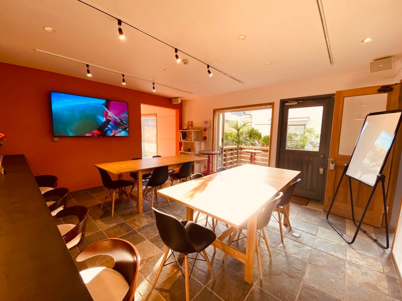 【鎌倉海辺の絶景屋上付き新築南欧風邸宅】オフサイトミーティングに最適な貸し切り型スペースの写真6