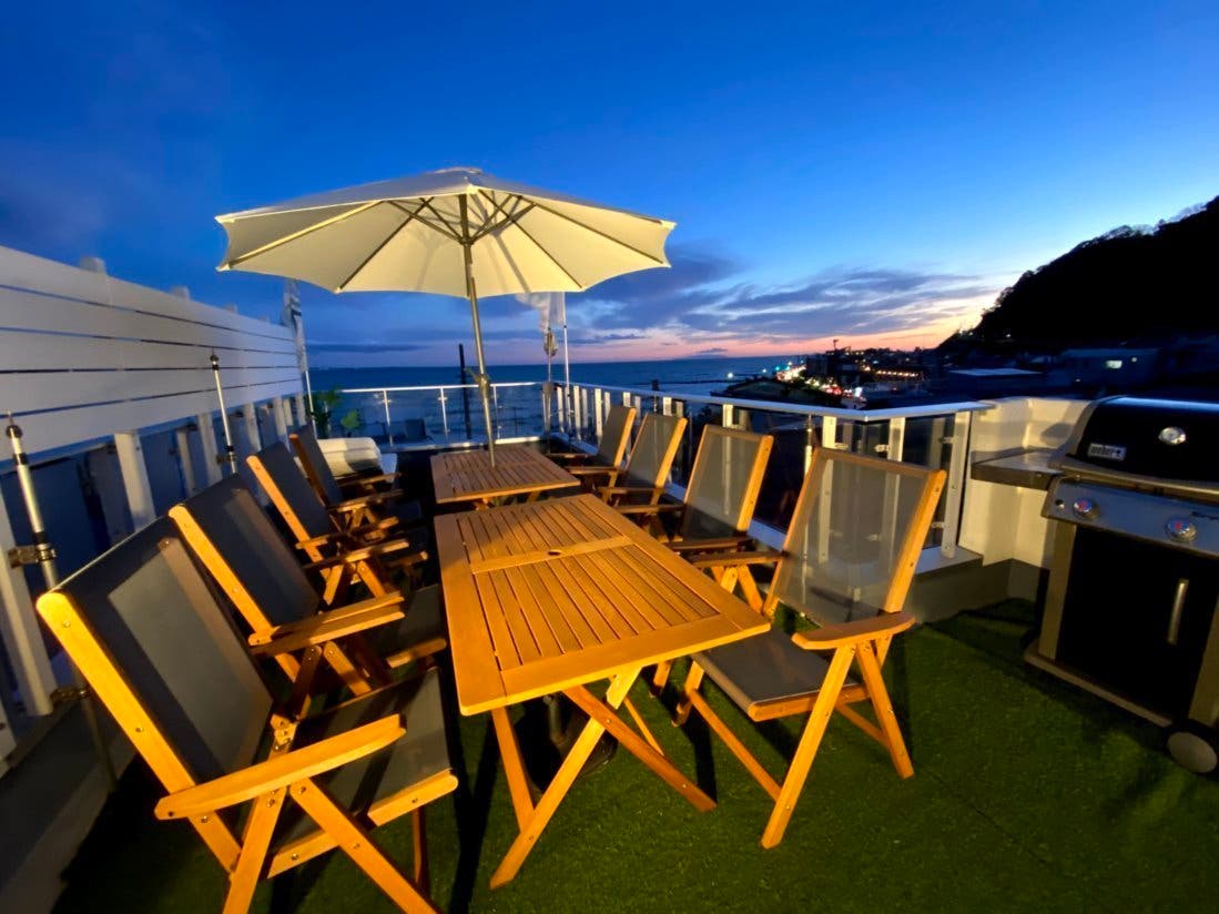 【鎌倉海辺の絶景屋上付き新築南欧風邸宅】オフサイトミーティングに最適な貸し切り型スペースの写真8