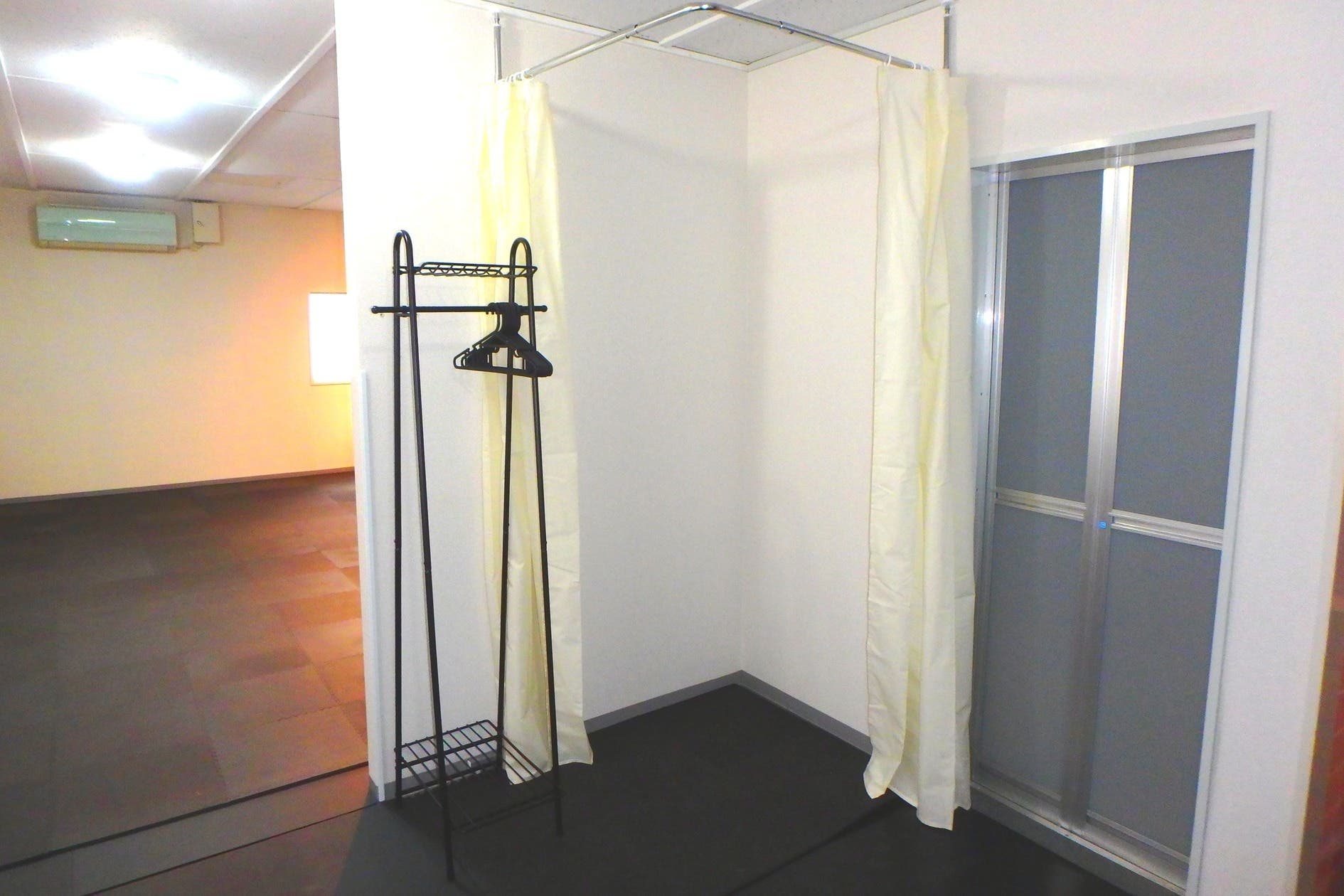 【床マット新品交換！】トレーニング・ヨガ・ダンスができる多目的レンタルスペース☆彡S&Fスタイル堺筋本町の写真10