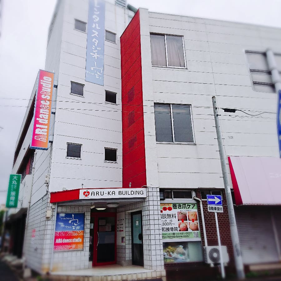 【名古屋駅1km圏内】広々明るい清楚感のある空基調のスタジオスペース！音響・空調・更衣室完備！鏡も三面に設置（名古屋市中村区）の写真18