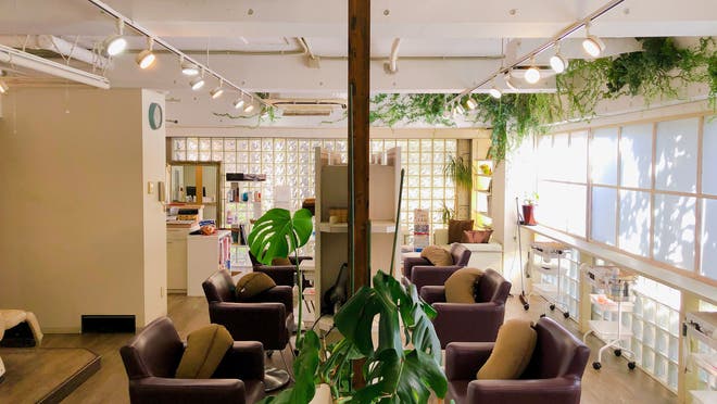 ≪面貸し・フリーランス≫表参道駅徒歩4分の面貸しサロン。 撮影、講習場所としても貸出可◎!の写真4