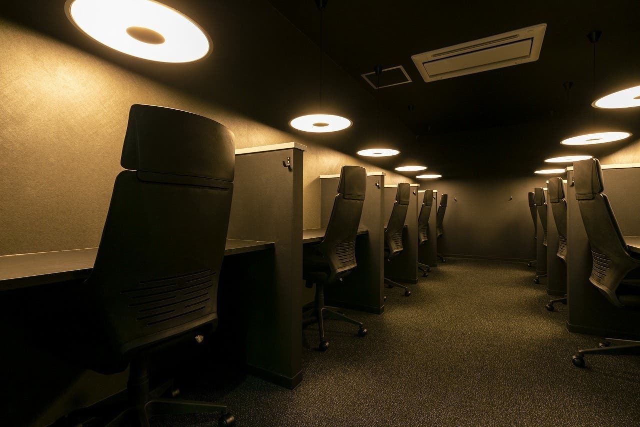 【名古屋駅徒歩9分】名駅南 6名用会議室 完全個室✨打合せ/商談/WEB会議/テレワーク/レッスンなど◎の写真7