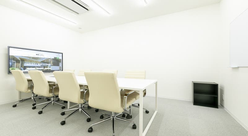 【名古屋駅徒歩9分】名駅南 8名用会議室 完全個室✨打合せ/商談/WEB会議/テレワーク/レッスンなど◎