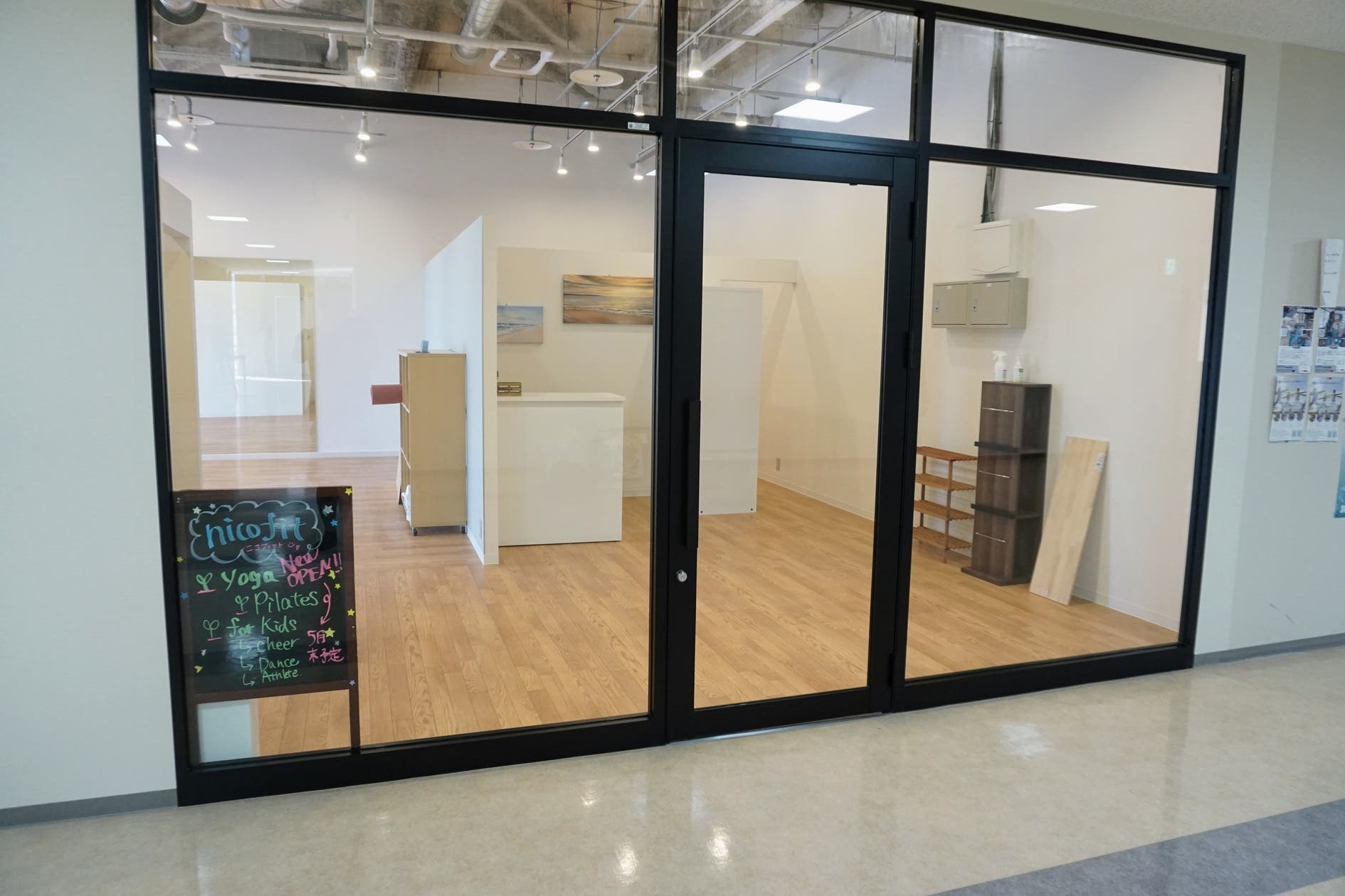 海浜幕張のおしゃれヨガスタジオ！海がテーマ！レッスン、余興の練習、ダンスなどの写真6