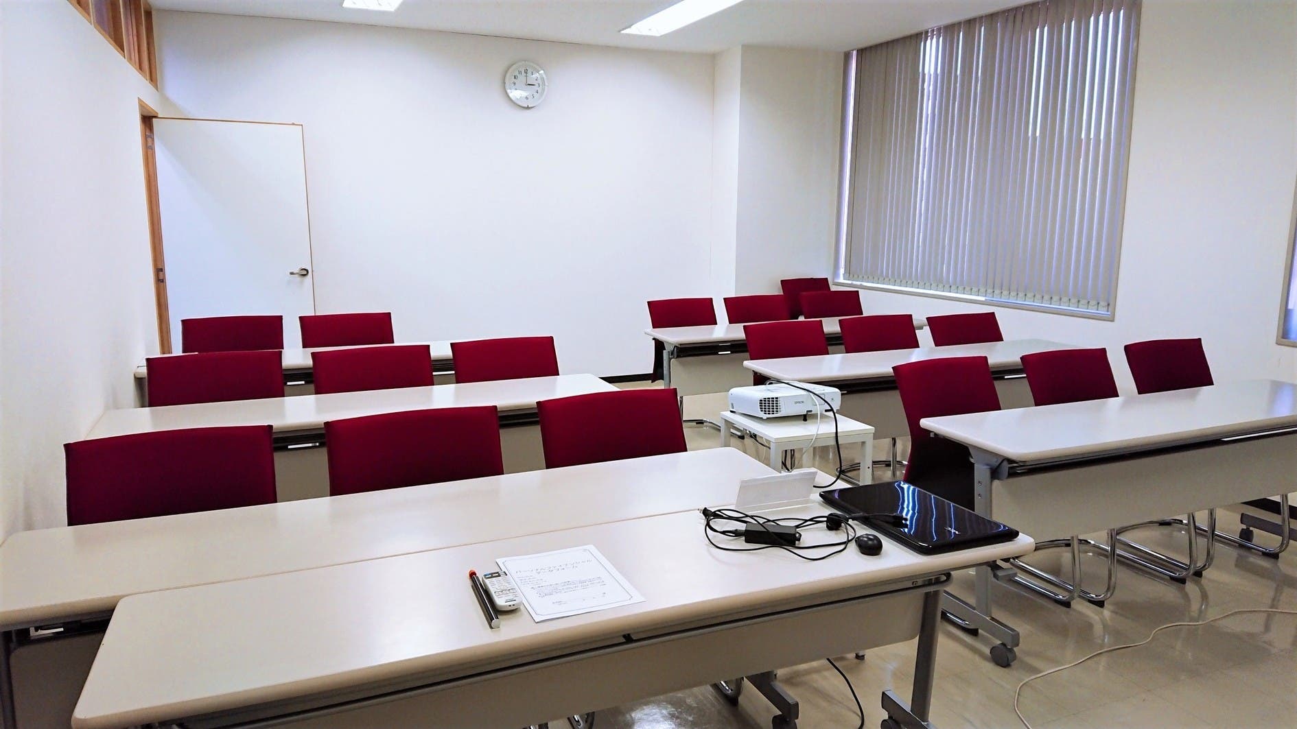 利便性抜群！会議室や説明会などに！の写真6