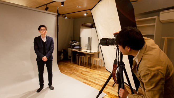 西川口駅西口徒歩3分のフォトスタジオ(オプションで撮影機材の組み立てサポートも可)の写真1