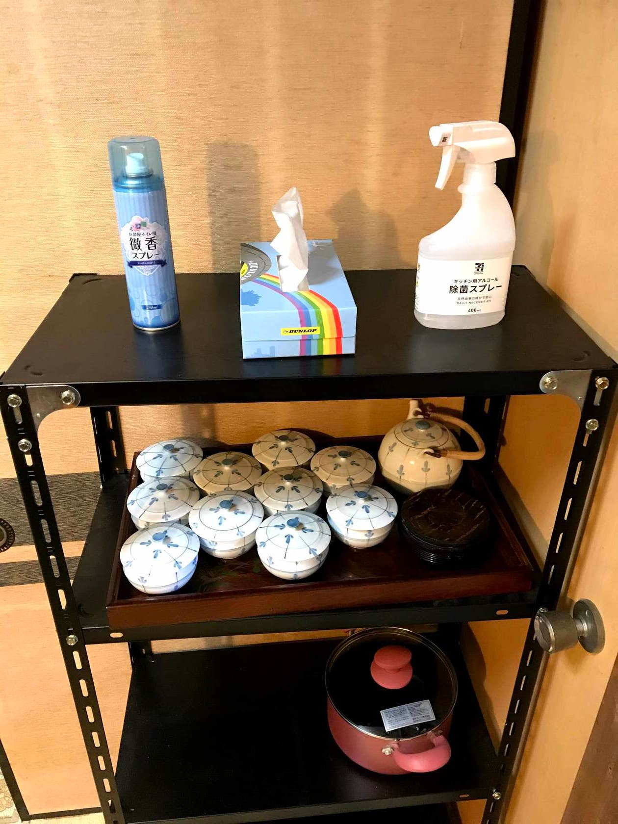 縁側からやさしい光の入る和室です。６+８畳で宴会や打合せなどゆっくり過ごせます。の写真6