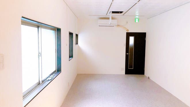 【中崎町駅から徒歩2分】自然光が射す40㎡のギャラリー/アート、アパレル展示会・POP-UP・撮影の写真5