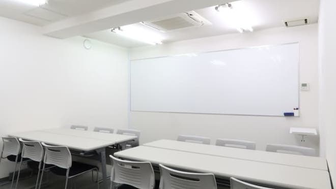 【秋葉原7分】貸し会議室12~15名 換気十分 格安・WEB会議/セミナー向け 高速WiFi+電源の写真3