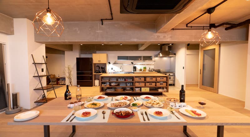 【飯田橋・神楽坂】駅近4分！映える業務用キッチン・パーティスペース！料理教室・撮影・テレワークにも☆