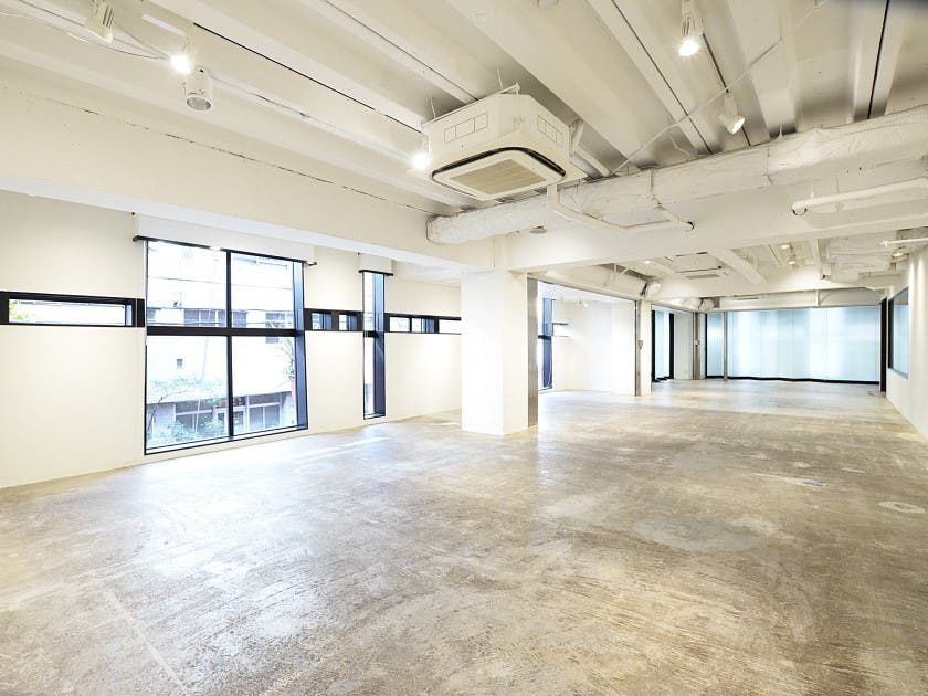 【2F-201】南船場のランドマークビルにある、心斎橋駅、本町駅すぐのレンタルスペース。【大阪市中央区】の写真7