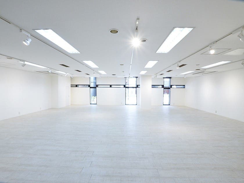 【2F-203】南船場のランドマークビルにある、心斎橋駅、本町駅すぐのレンタルスペース。【大阪市中央区】の写真7